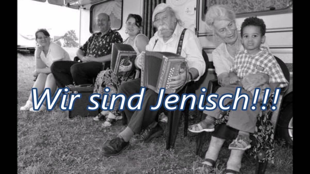 Voices • „Info-Börse und digitales Gedächtnis“